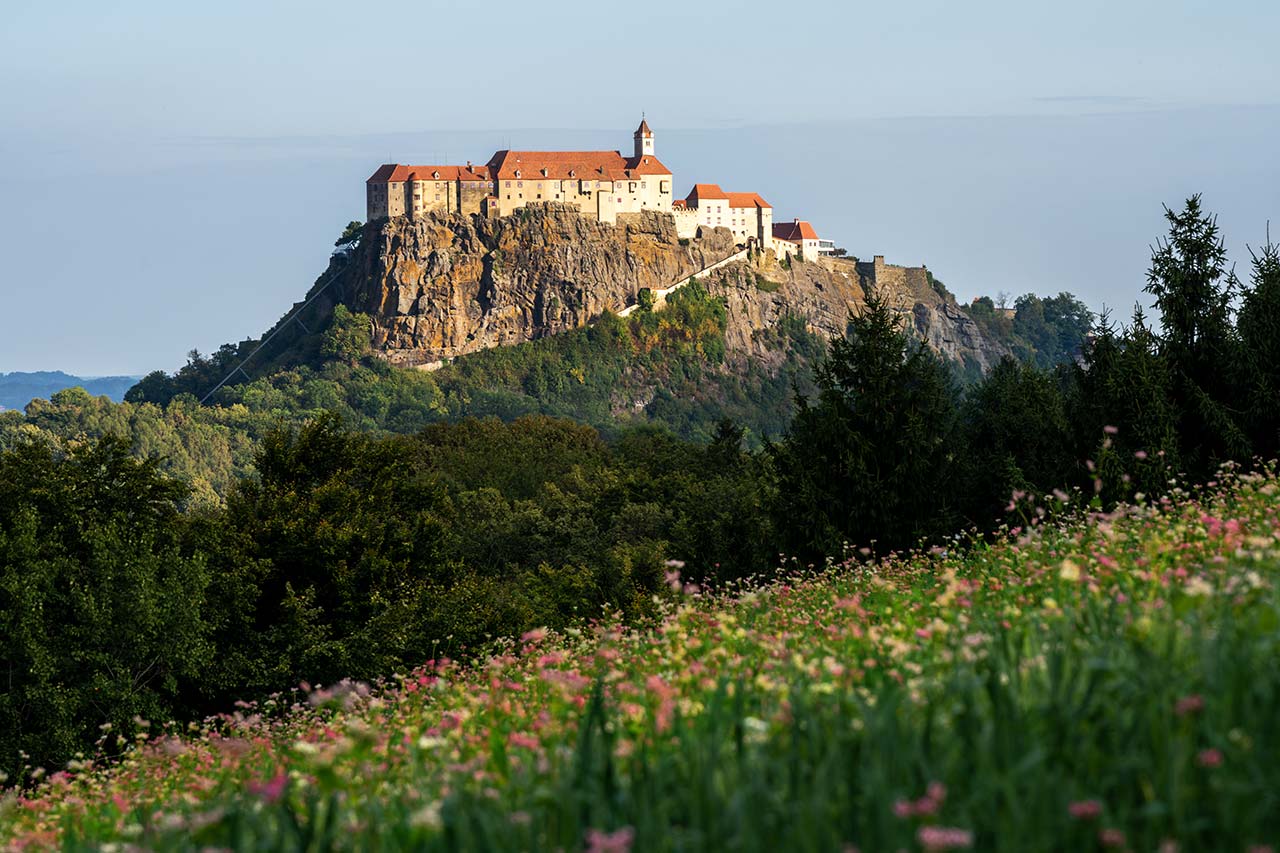 Die Burg Riegersburg | Beliebte Sehenswürdigkeit